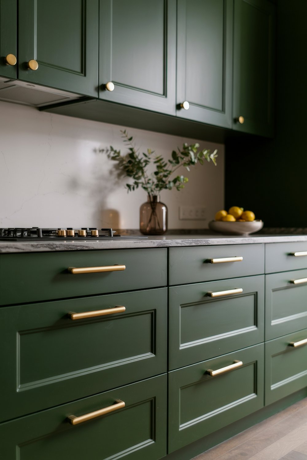 Dark Green Kitchen Magic: 12 Bold Ideas For Modern Elegance