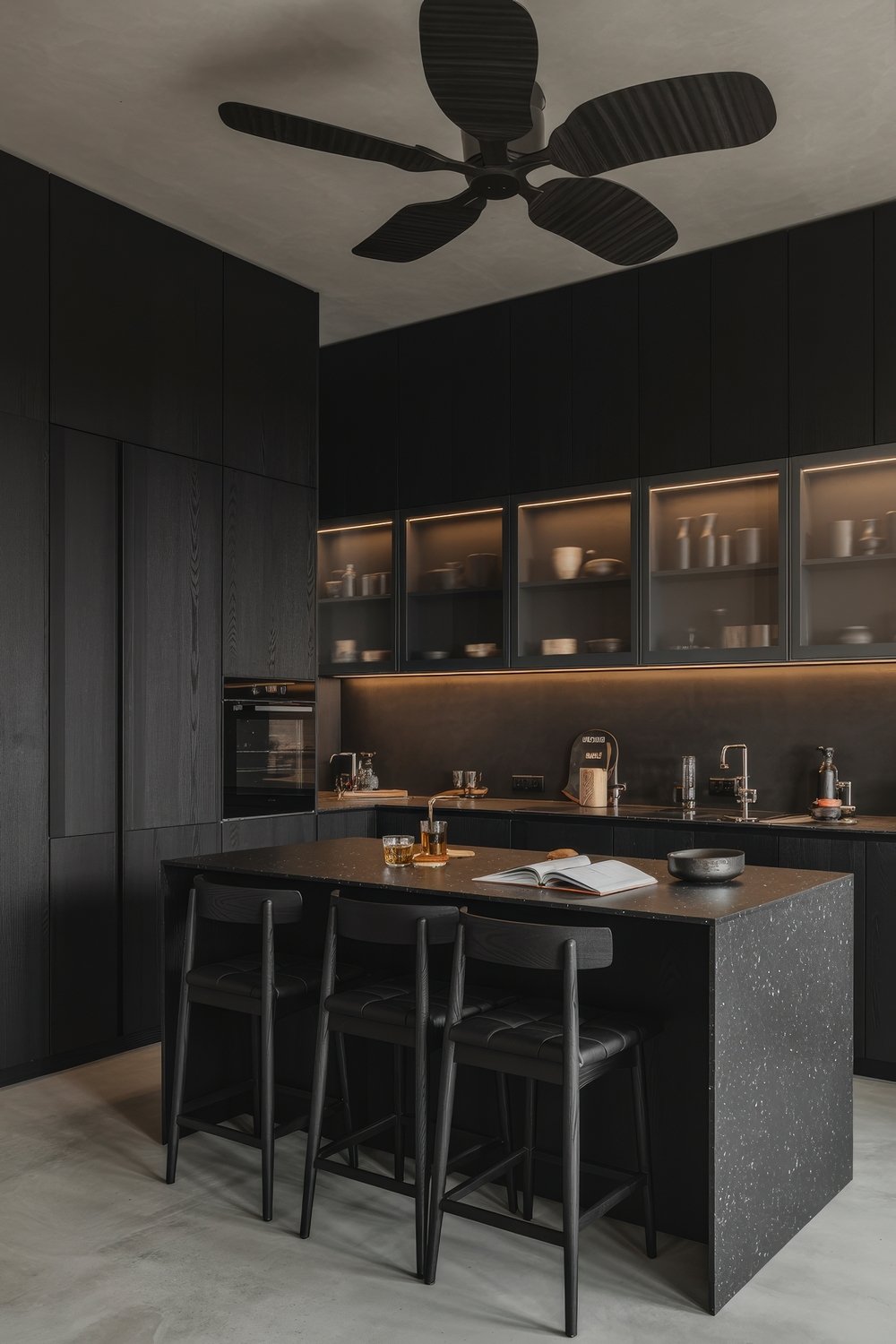 Modern Black Kitchen: 18 Stunning Ideas To Try