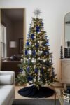 Blue Christmas Décor: 13 Brilliant Ideas For Cozy Style