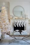 White Christmas Décor: 13 Stunning Ideas For Cozy Charm