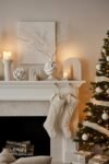 White Christmas Décor: 13 Stunning Ideas For Cozy Charm